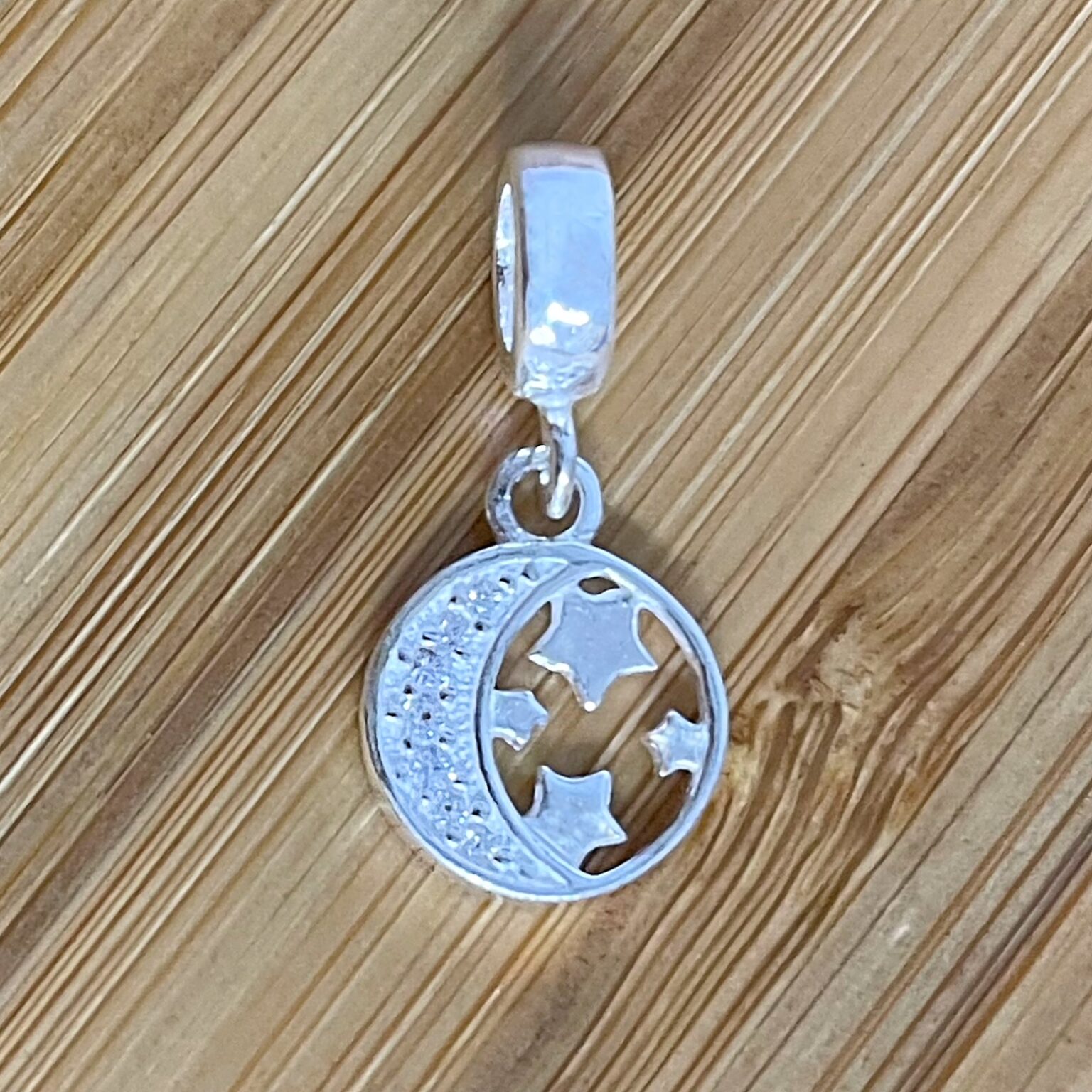 Berloque Lua c/ Zircônia e Estrelas - Plínio Joias